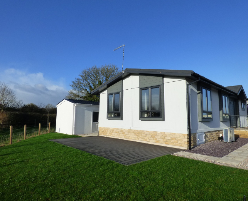 Lillybrook Park Home Estates for the over 50s | Swindon | Wiltshire